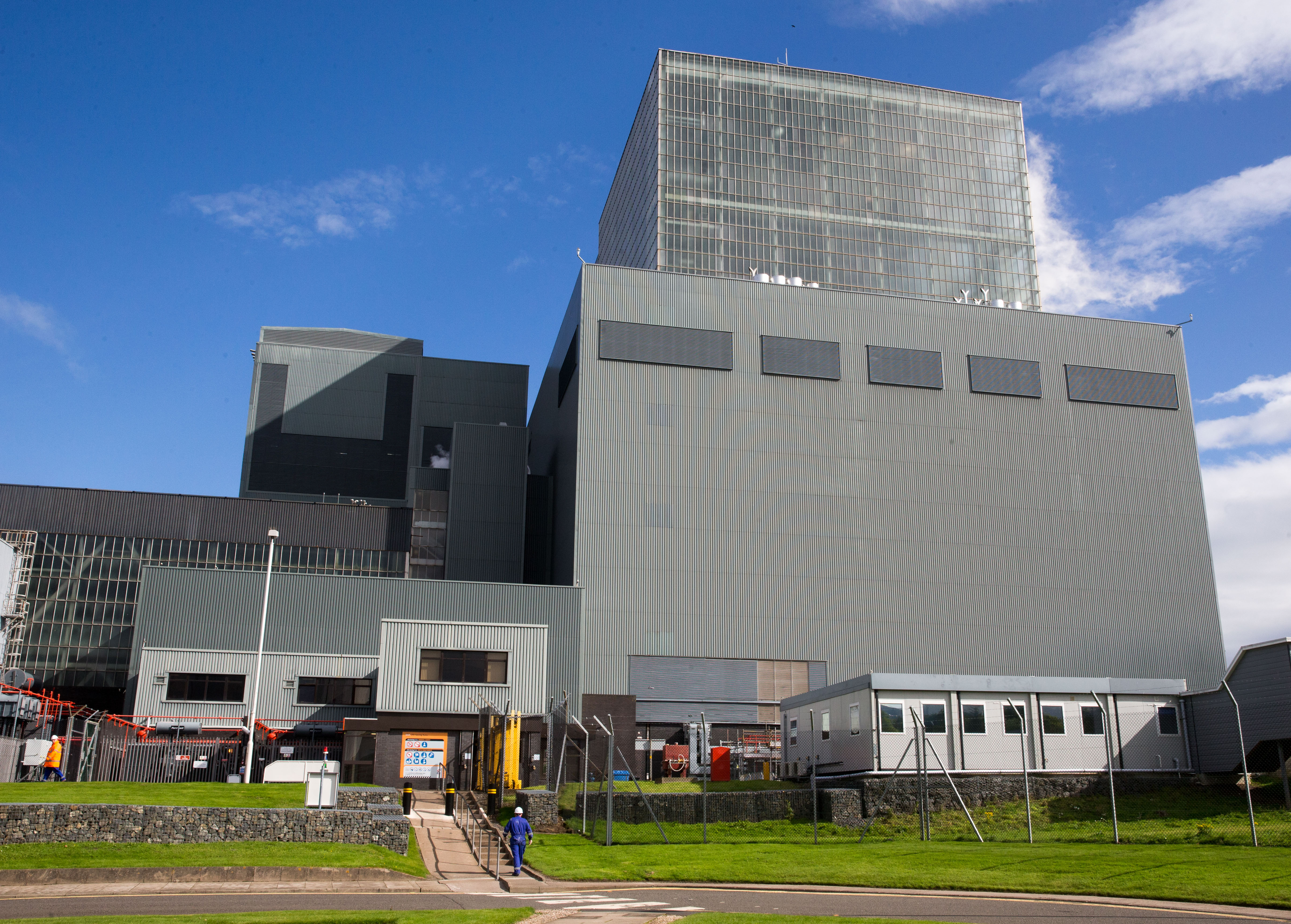 Fuel free at Hunterston B as UK’s first Advanced Gas-cooled Reactor ...